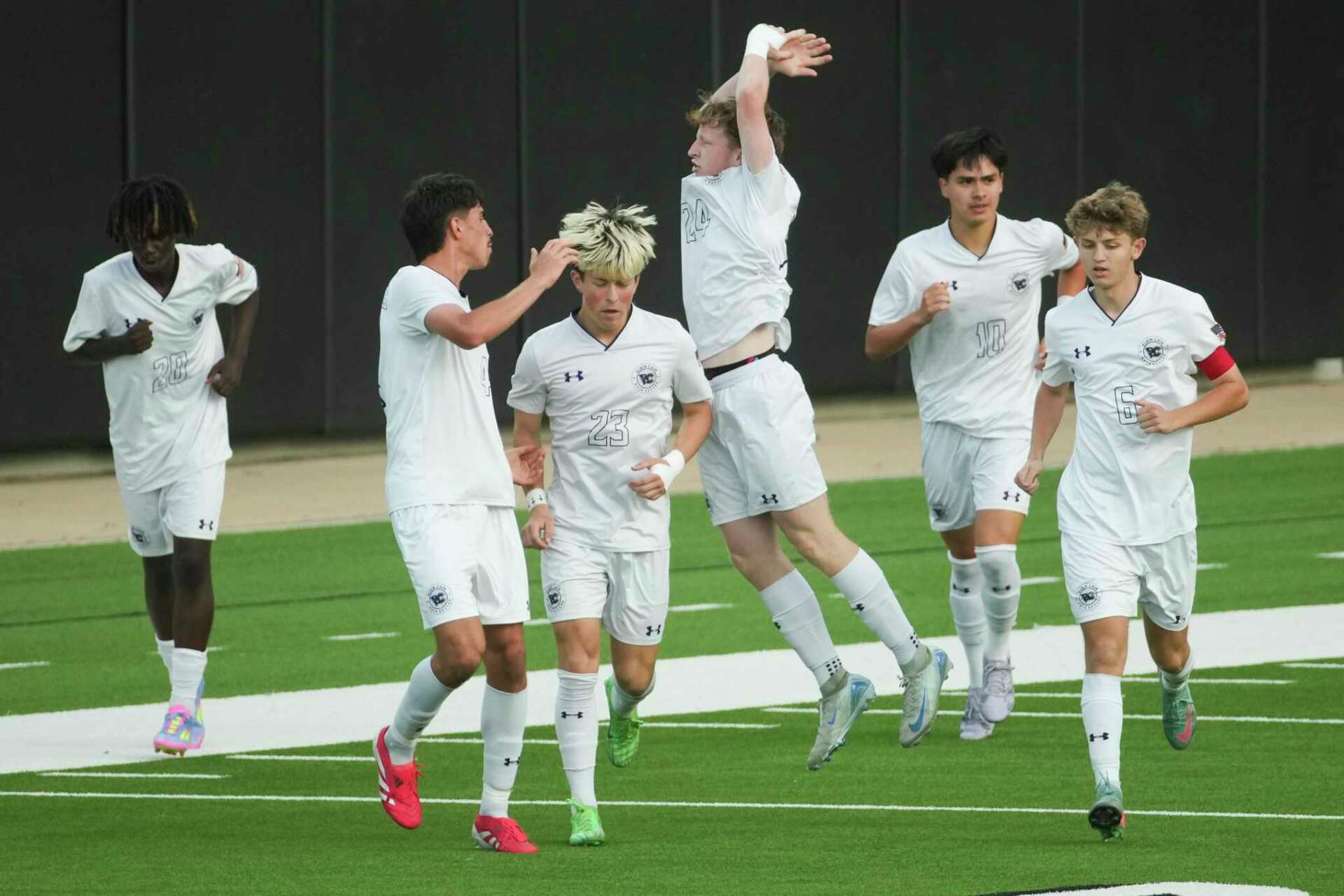 Donato Farina leads Klein Cain past Bridgeland in regional final