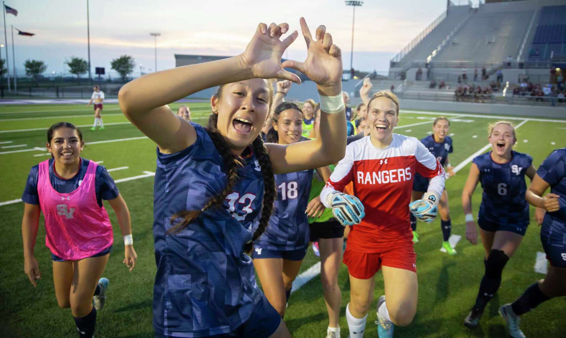 Smithson Valley caps stellar sports season in another UIL title game