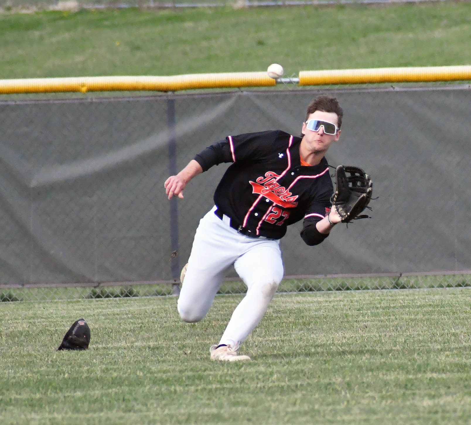 Three McGivney, two Edwardsville players earn All-State honors