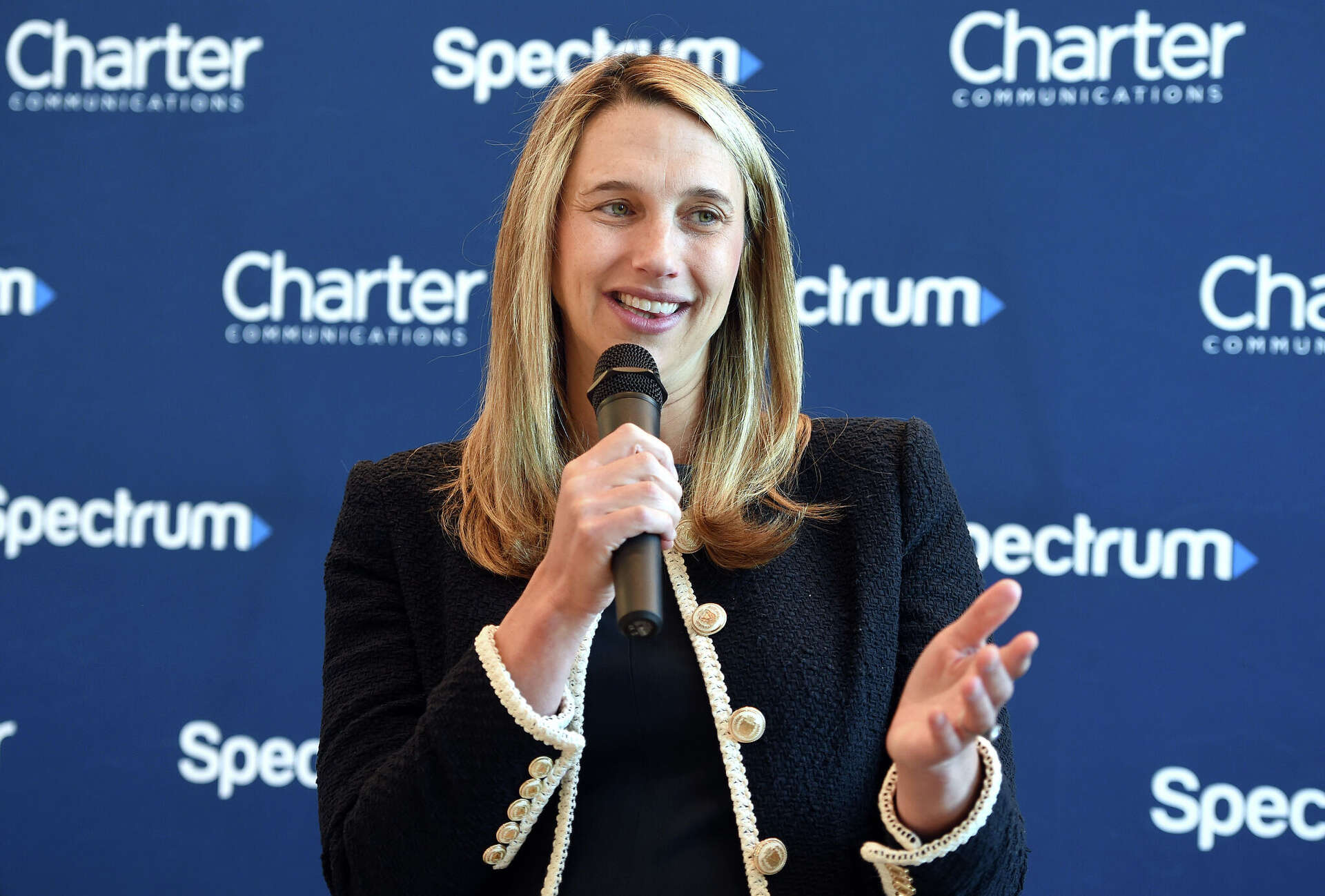 Spectrum provider Charter Communications to open tech hub at HQ in CT
