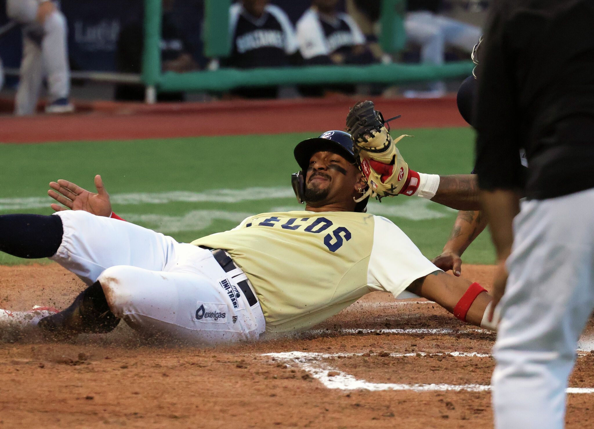 Tecos win preseason home opener at Uni-Trade Stadium