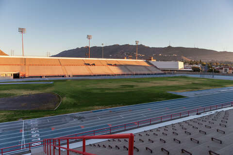 Texas high school football star stabbed to death at track meet