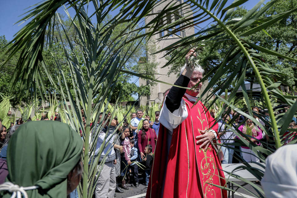 When is Easter? Here's what to know about Good Friday, Easter Sunday
