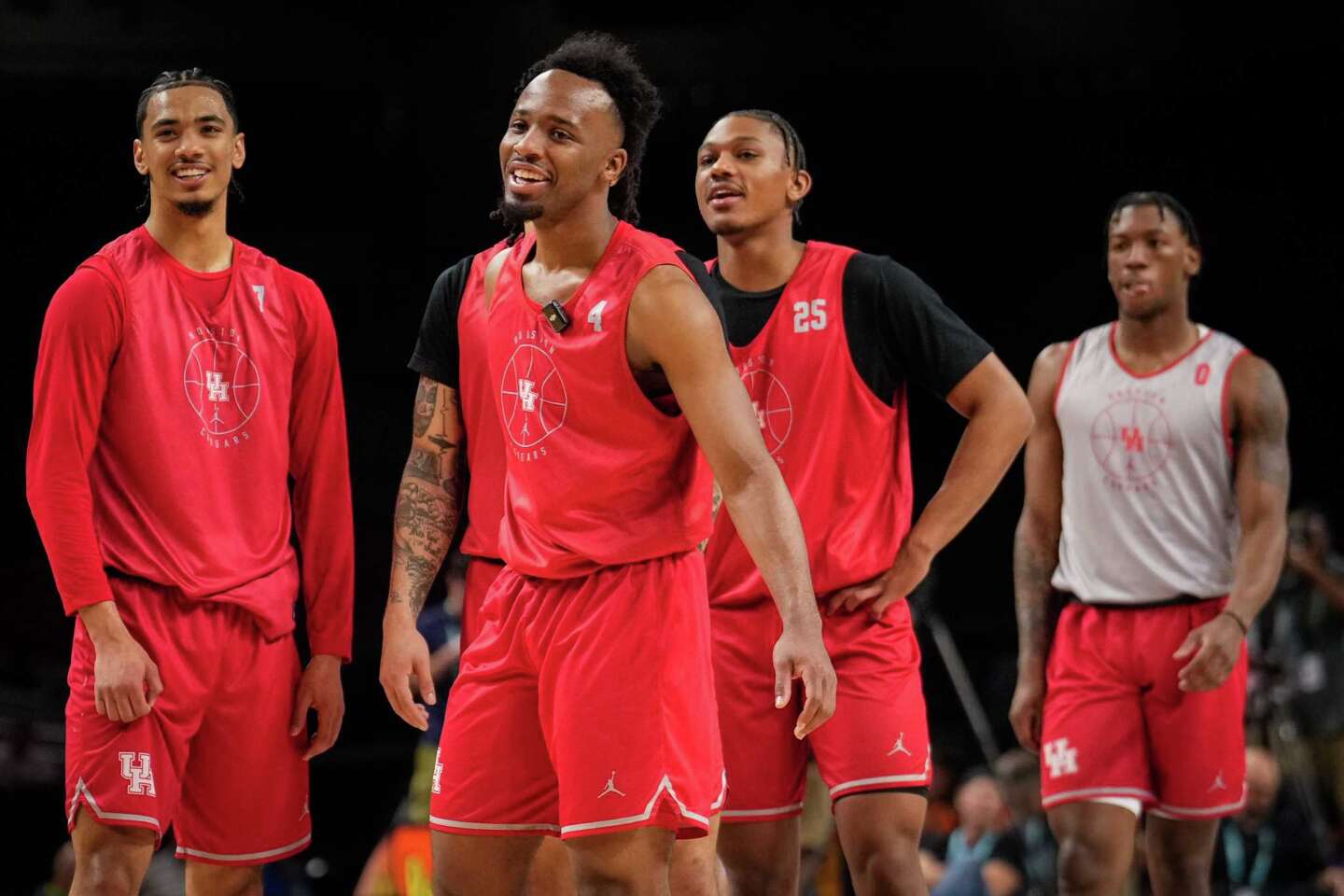 Final Four: Houston's top-ranked defense vs. Duke's top-ranked offense