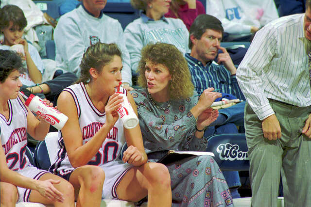 Looking back at UConn women's basketball first NCAA title in 1995