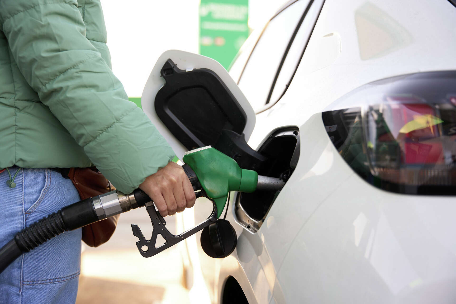 New perk from USAA will give members a discount at the gas pump