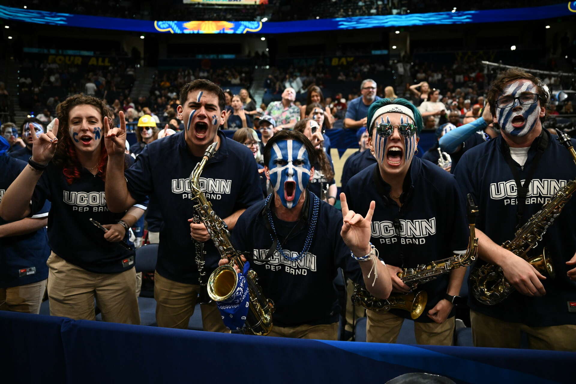Recap: UConn women's basketball beats South Carolina for NCAA title