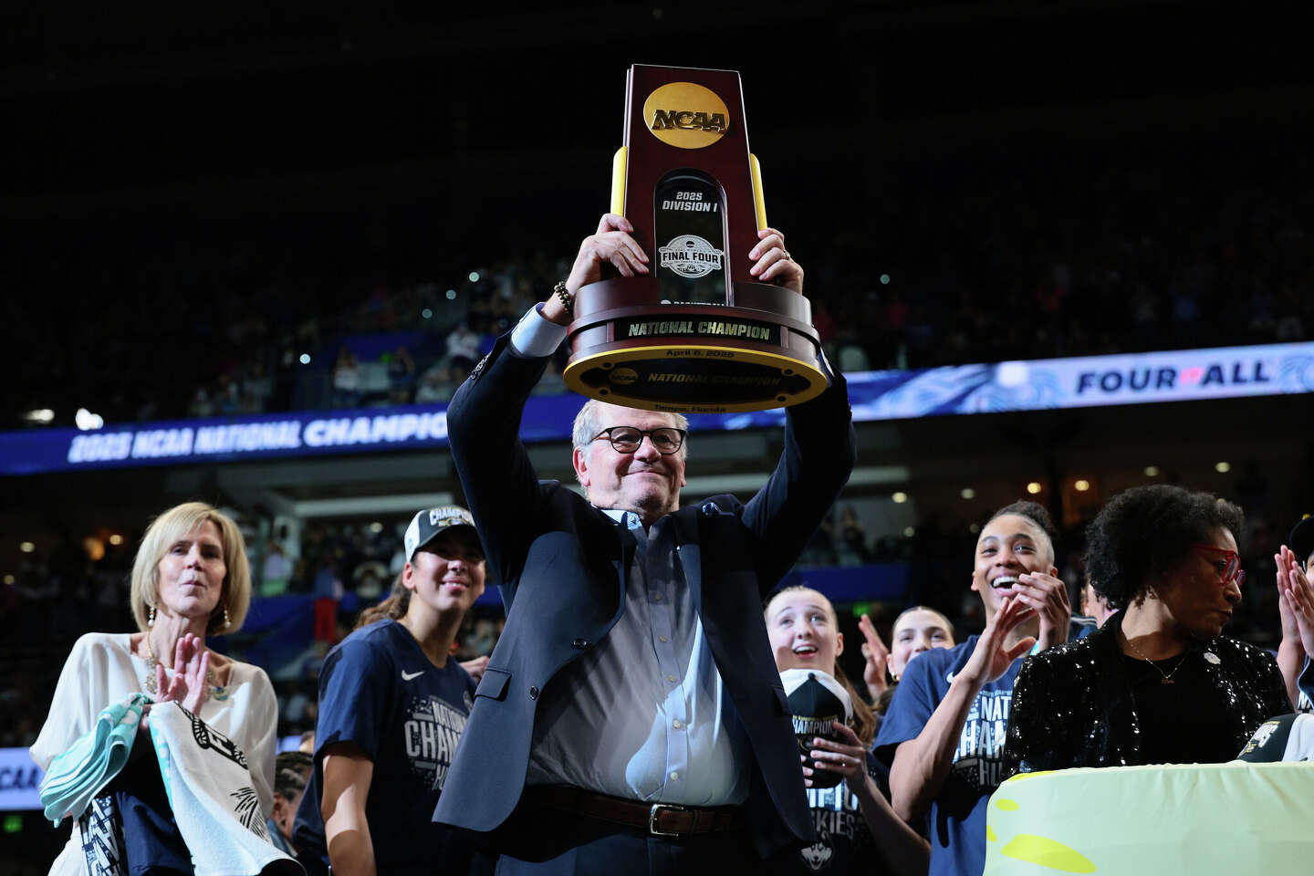 UConn women's basketball title parade moved to Sunday