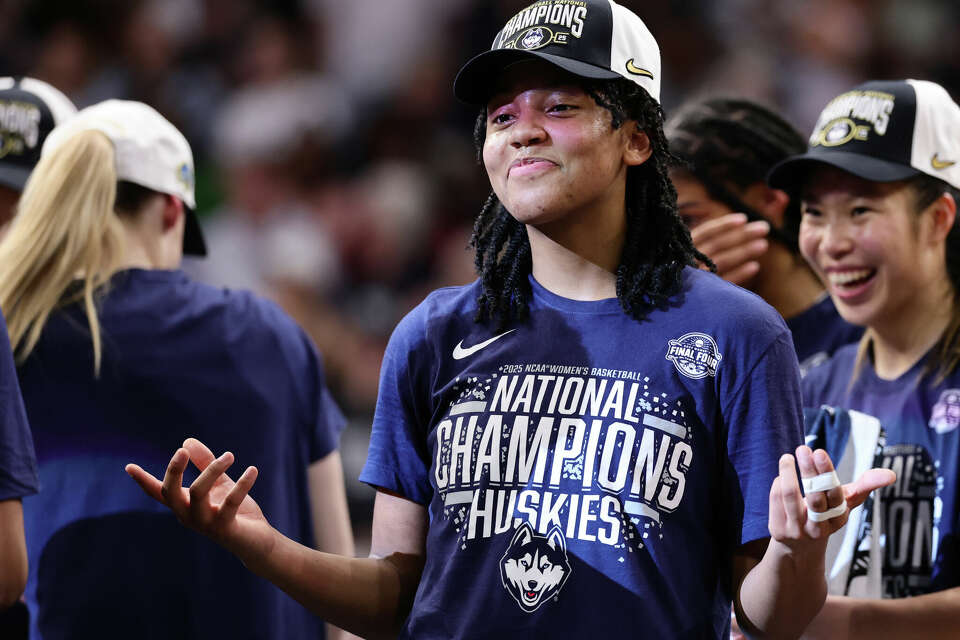 Here's where to buy UConn NCAA championship merchandise