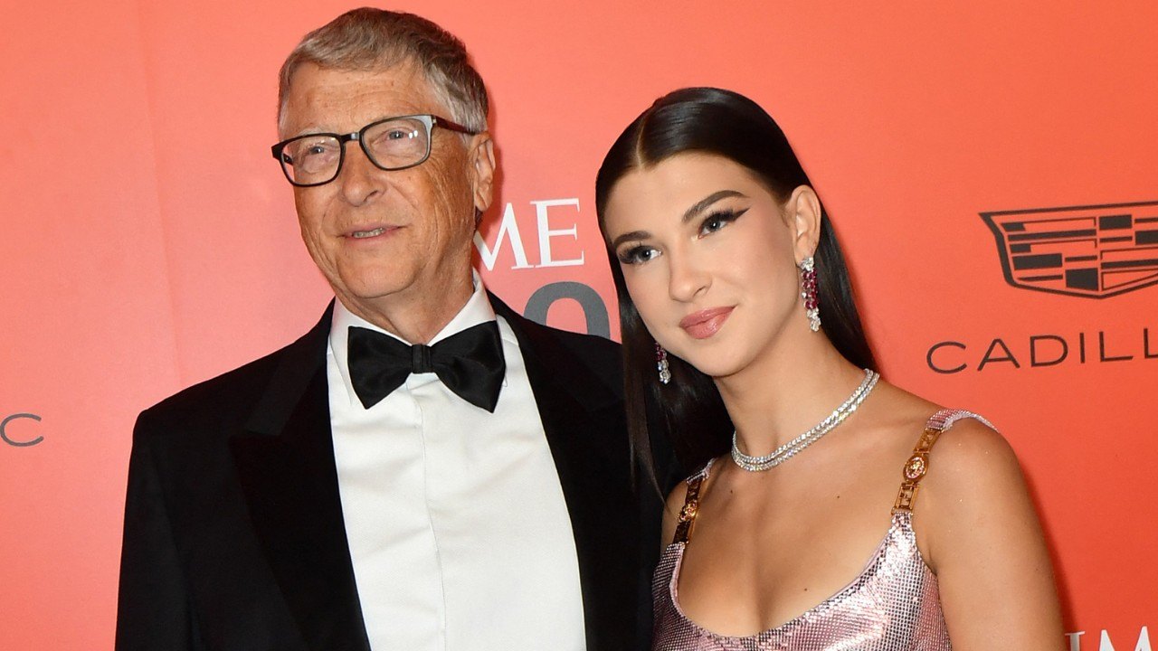 Bill Gates' Daughter Phoebe Admits 'Insecurity' Over 'Nepo Baby' Status ...