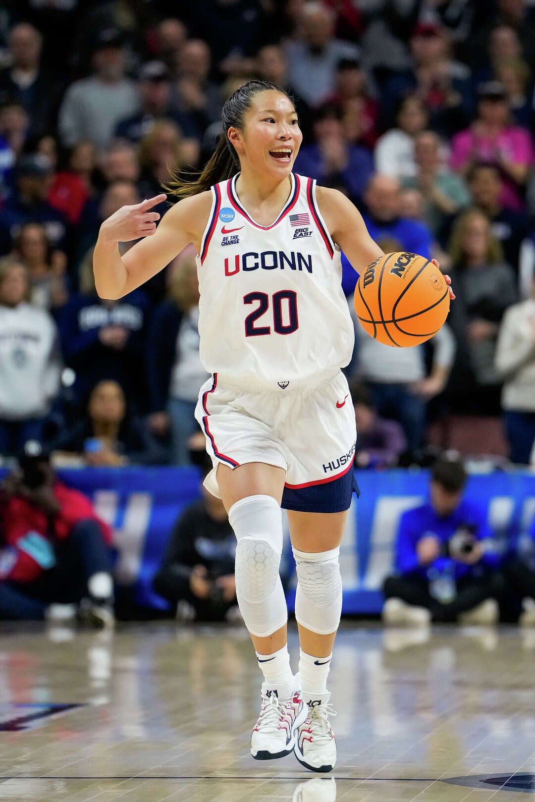 UConn's Kaitlyn Chen, Aubrey Griffin selected in WNBA Draft