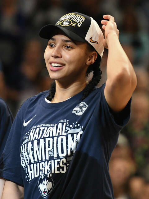 Mike Anthony: Azzi Fudd is the face of UConn women's basketball