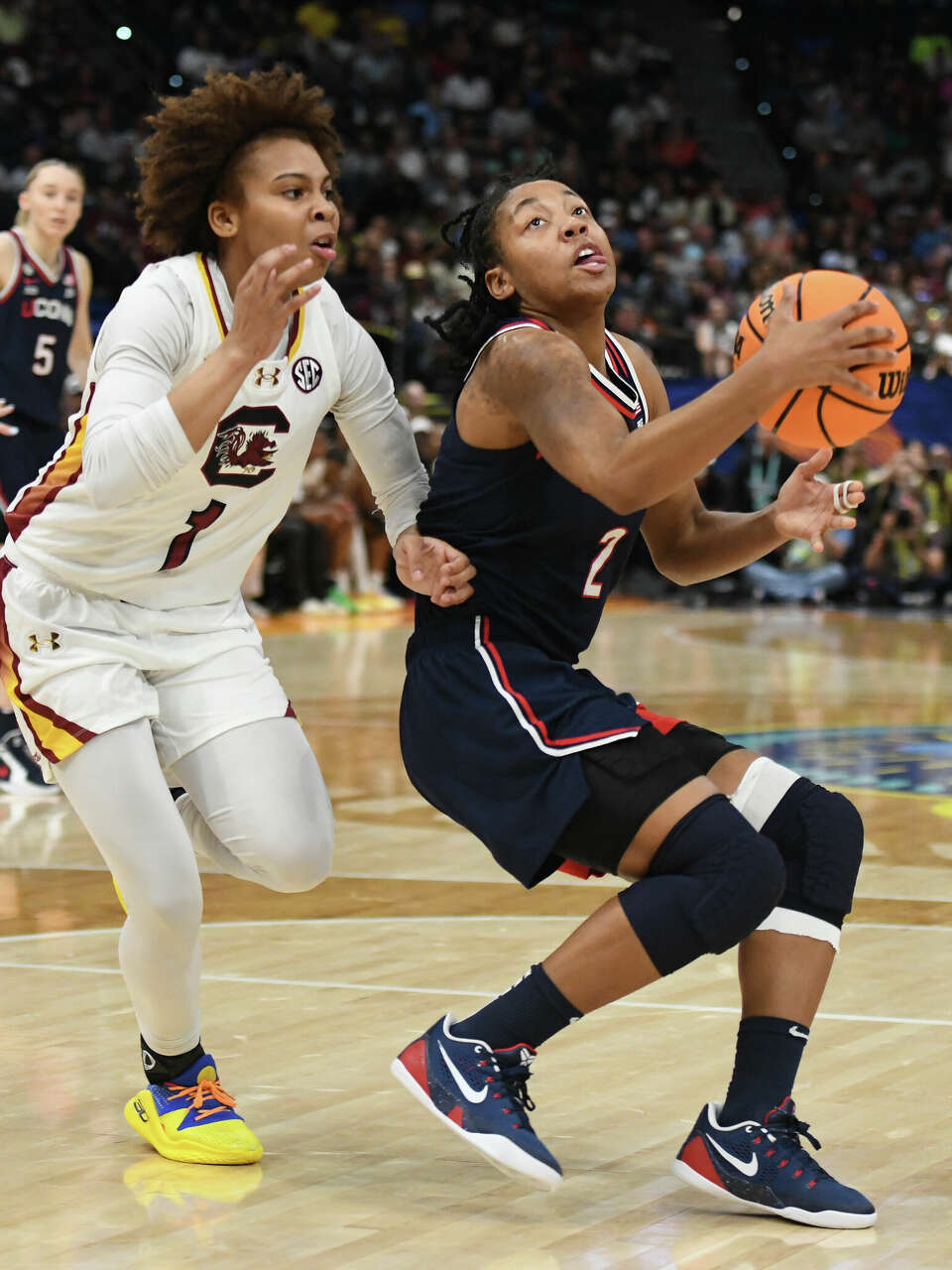 How KK Arnold contributed to UConn women's basketball NCAA title
