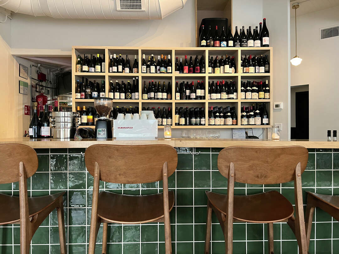 Mike Sutter gives Petit Coquin a rare 5-star restaurant review