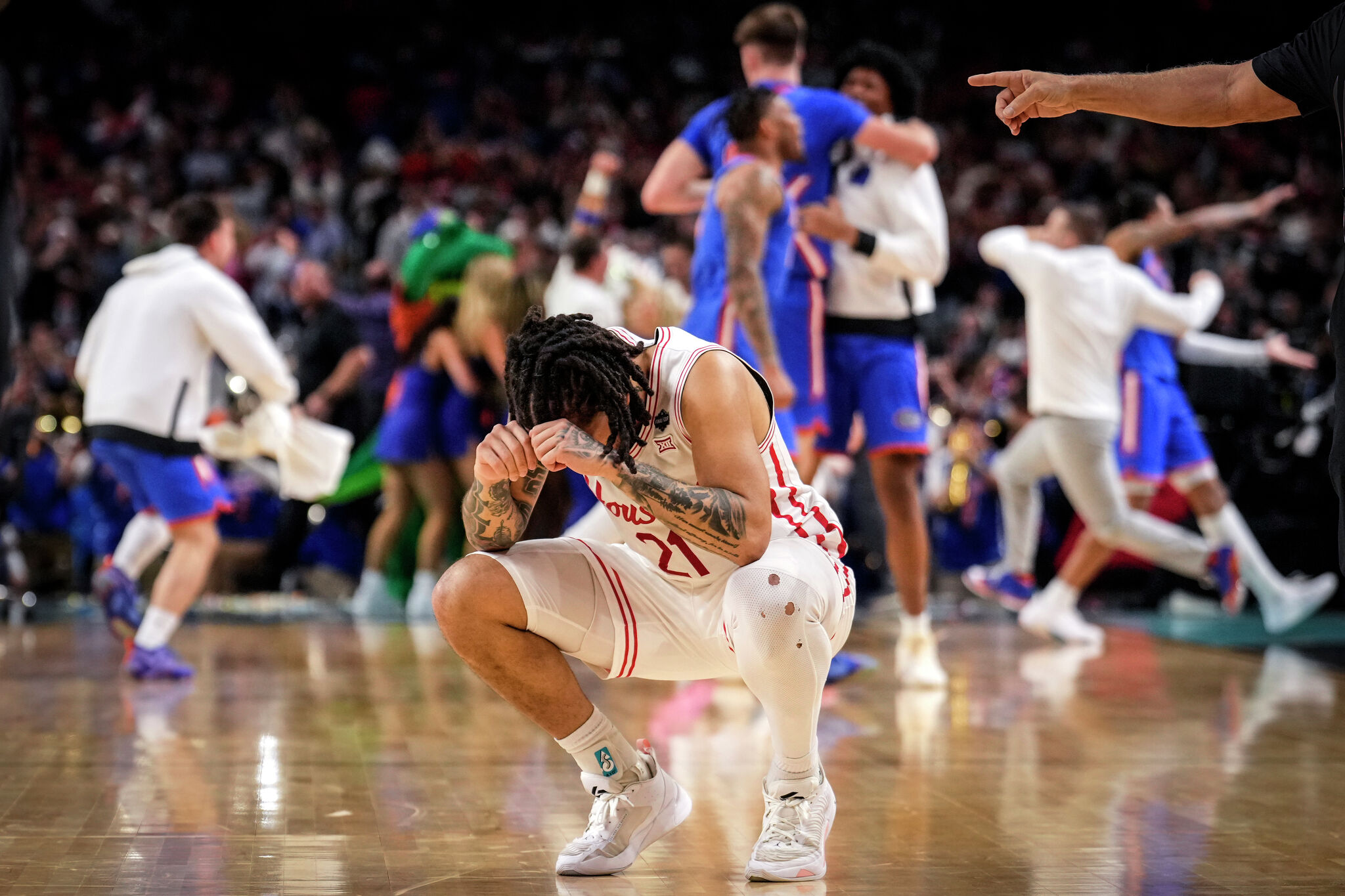 What Emanuel Sharp, Houston was looking for on final play vs. Florida