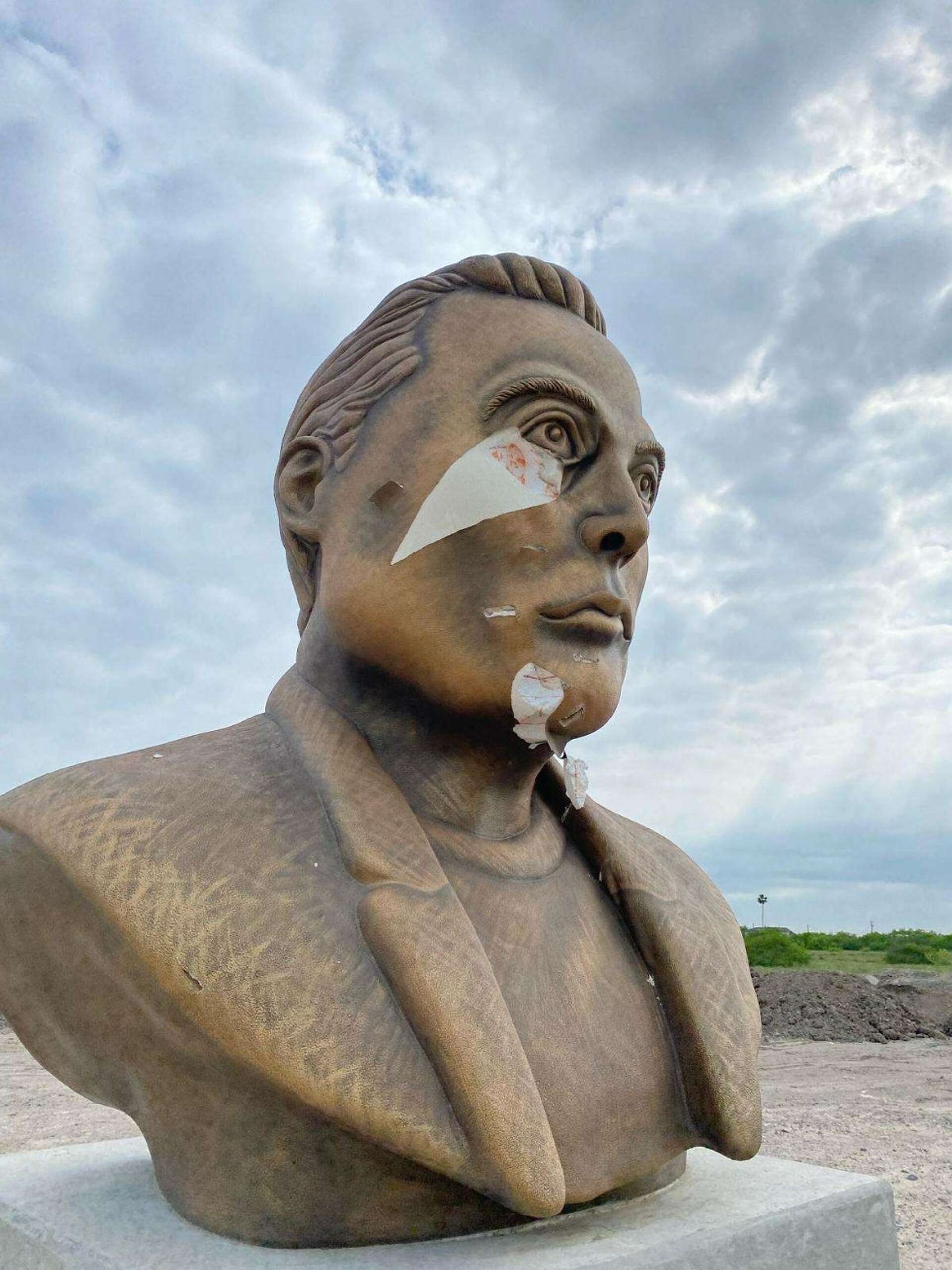 Giant Elon Musk bust vandalized in South Texas amid backlash