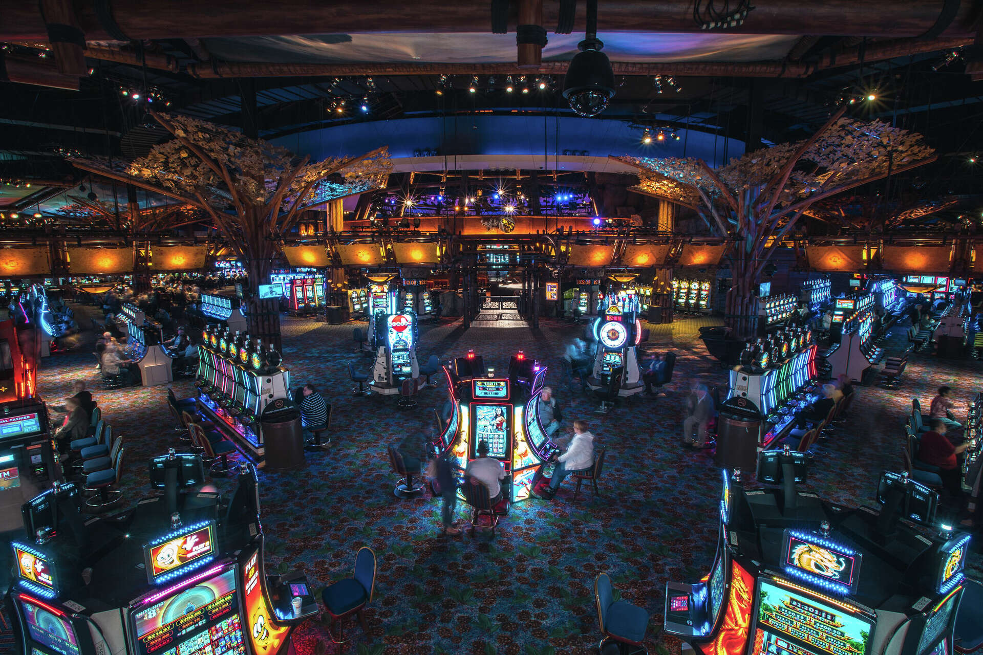 Mohegan Sun player wins one of largest slot jackpots of 2025