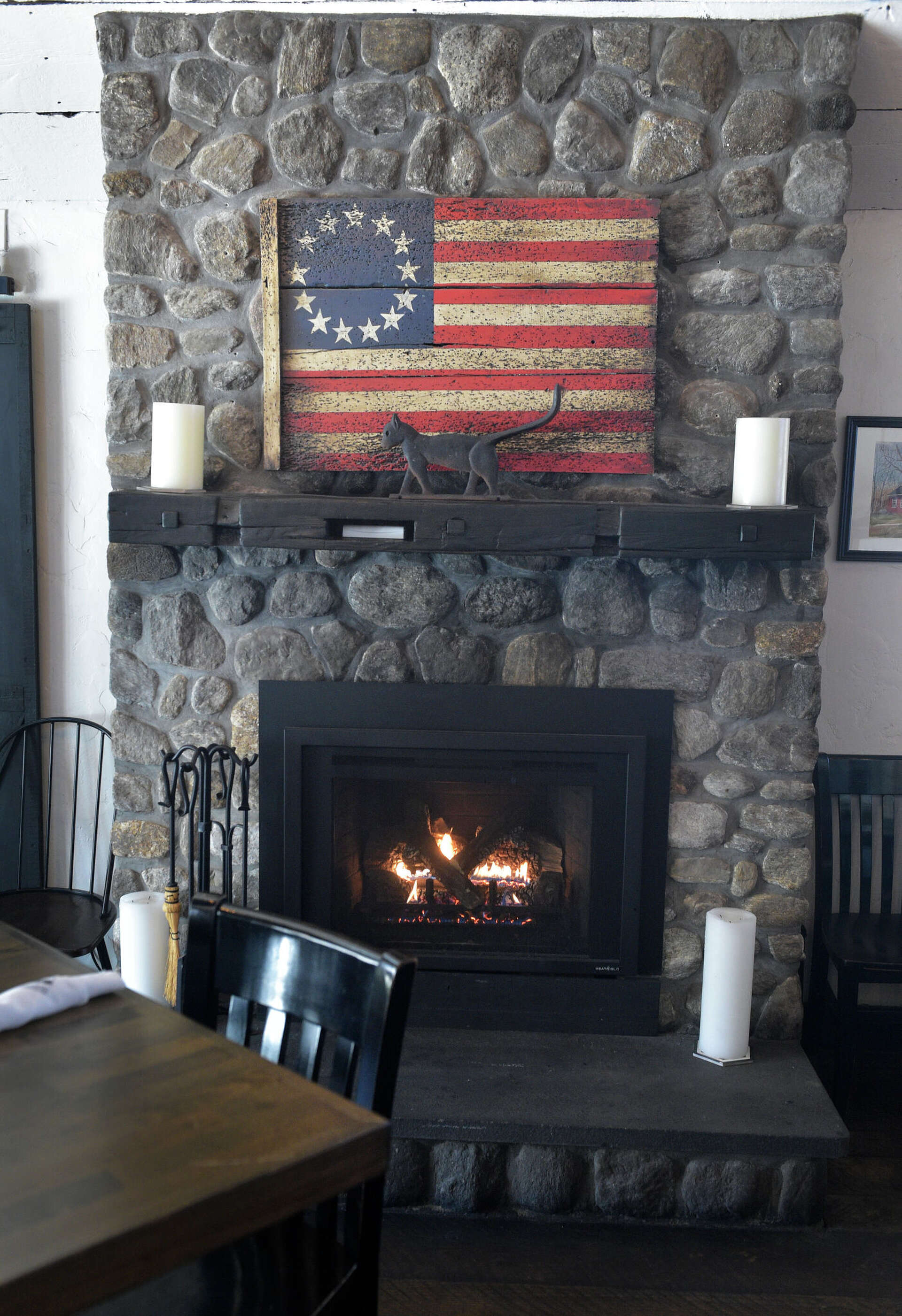 Black Cat Grille opens in Ridgefield; apartments set for Redding site