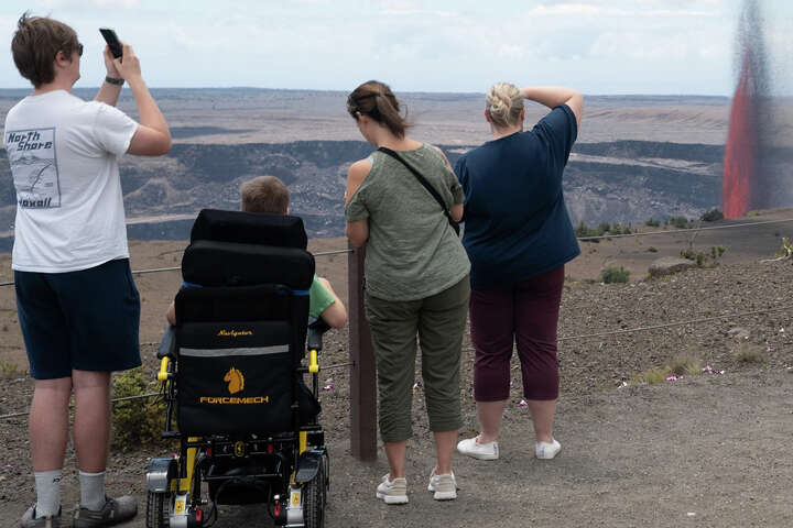 Hawaii volcano’s unusual eruption reaches heights of over 1,000 feet