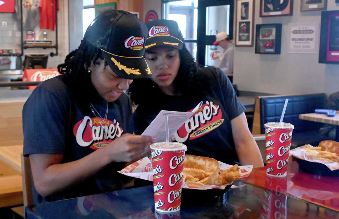 Azzi Fudd should have bigger role with UConn women's basketball