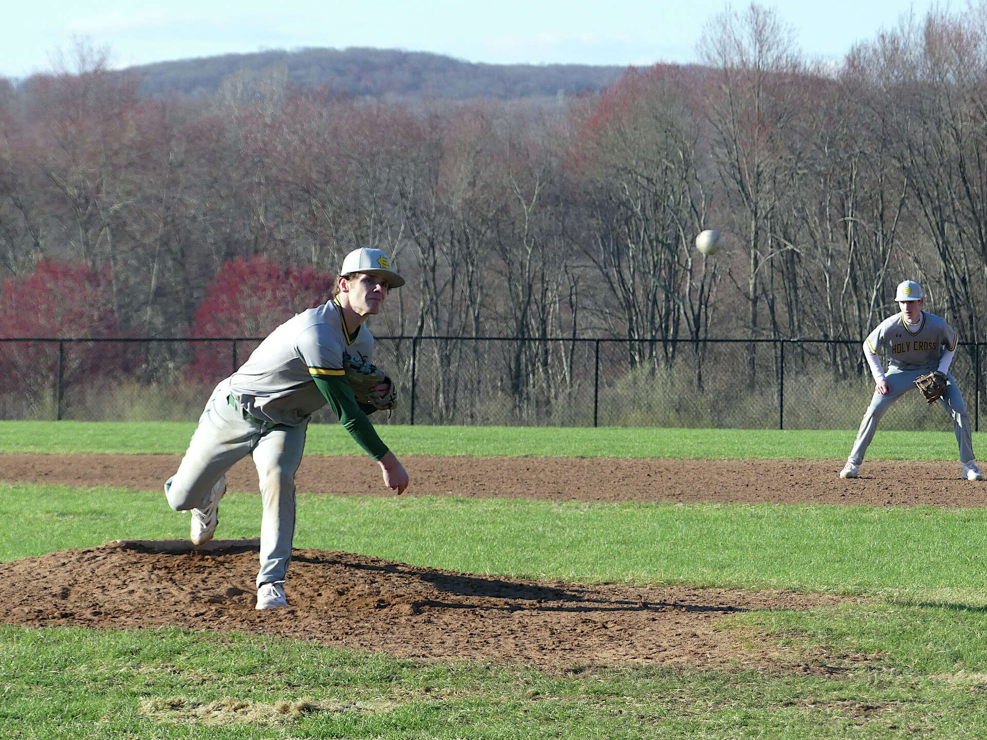 After 3 straight rainouts, Holy Cross baseball opened with a win