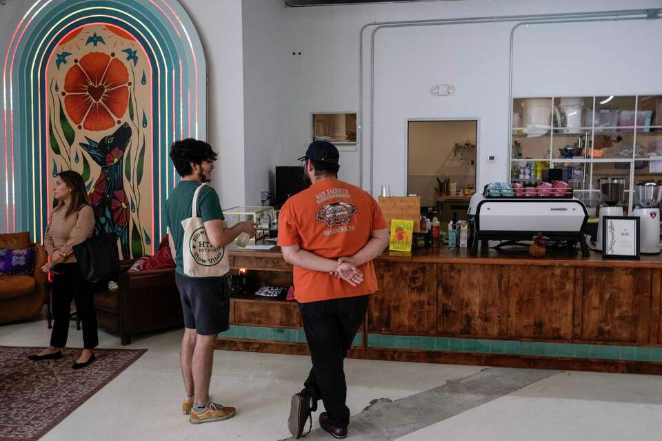 Las Perras Cafe opens in Houston's Second Ward with Flor y Miel