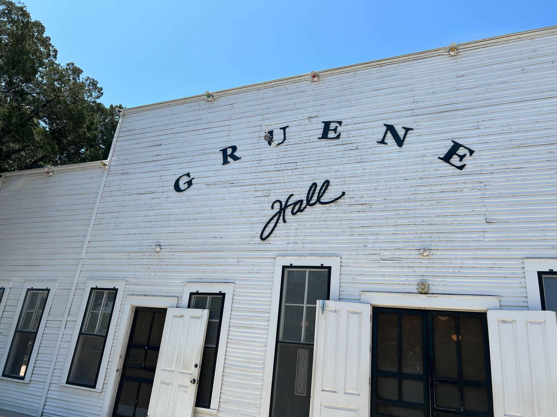 Gruene Hall celebrates 50 years of iconic Texas music