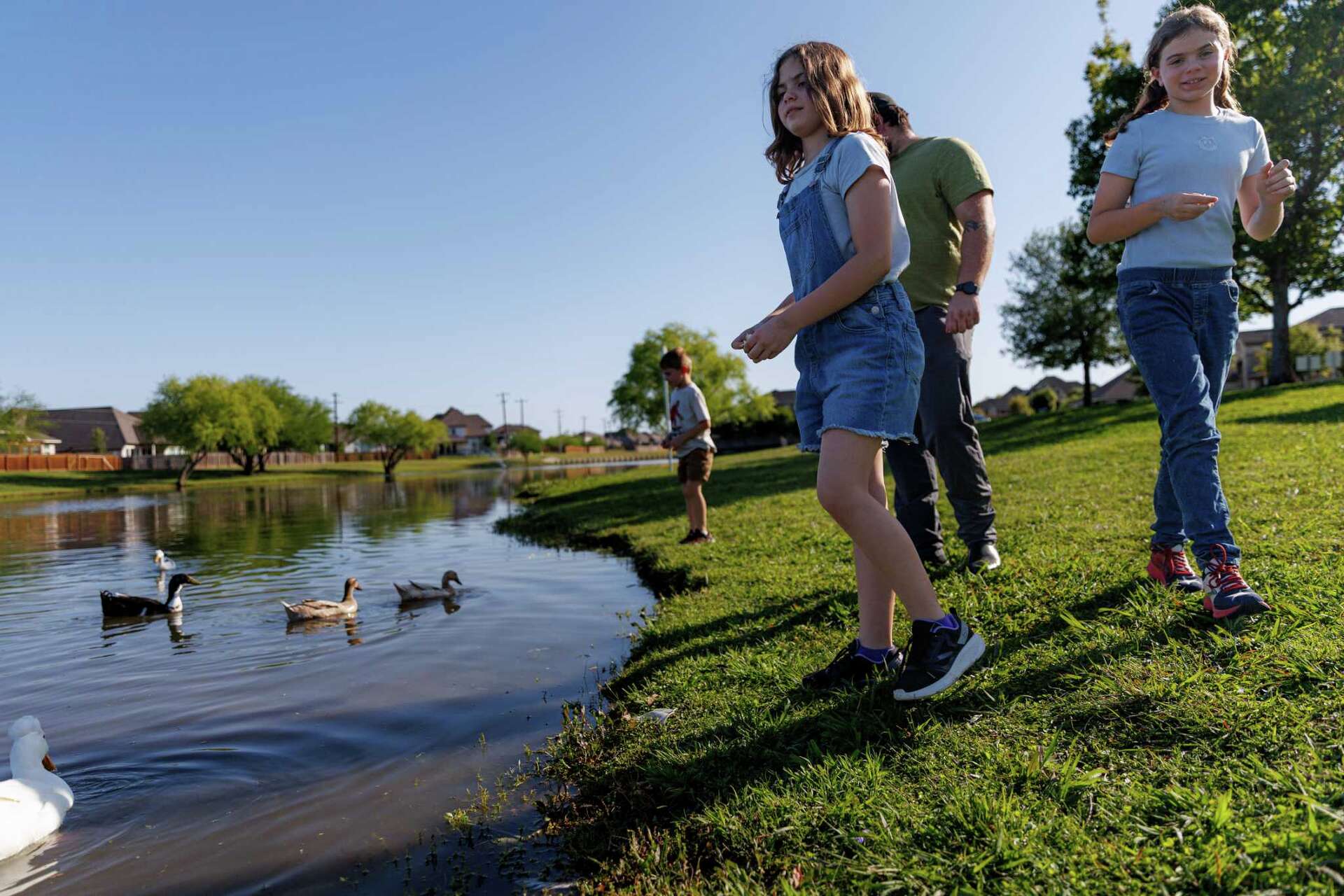 After wife's death, veteran works to find new path for himself, kids