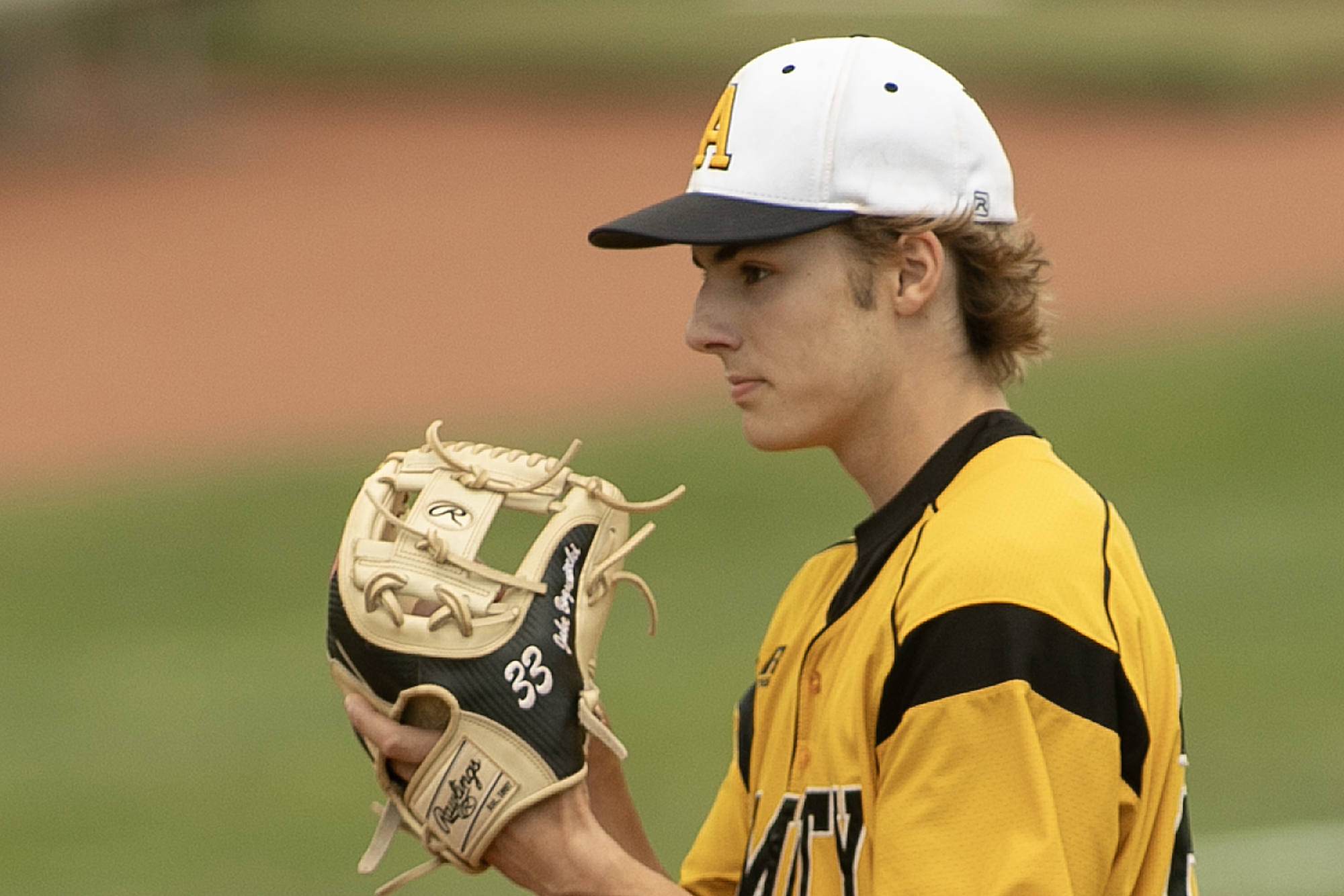 CT's Jake Boguniecki playing at elite levels of hockey and baseball