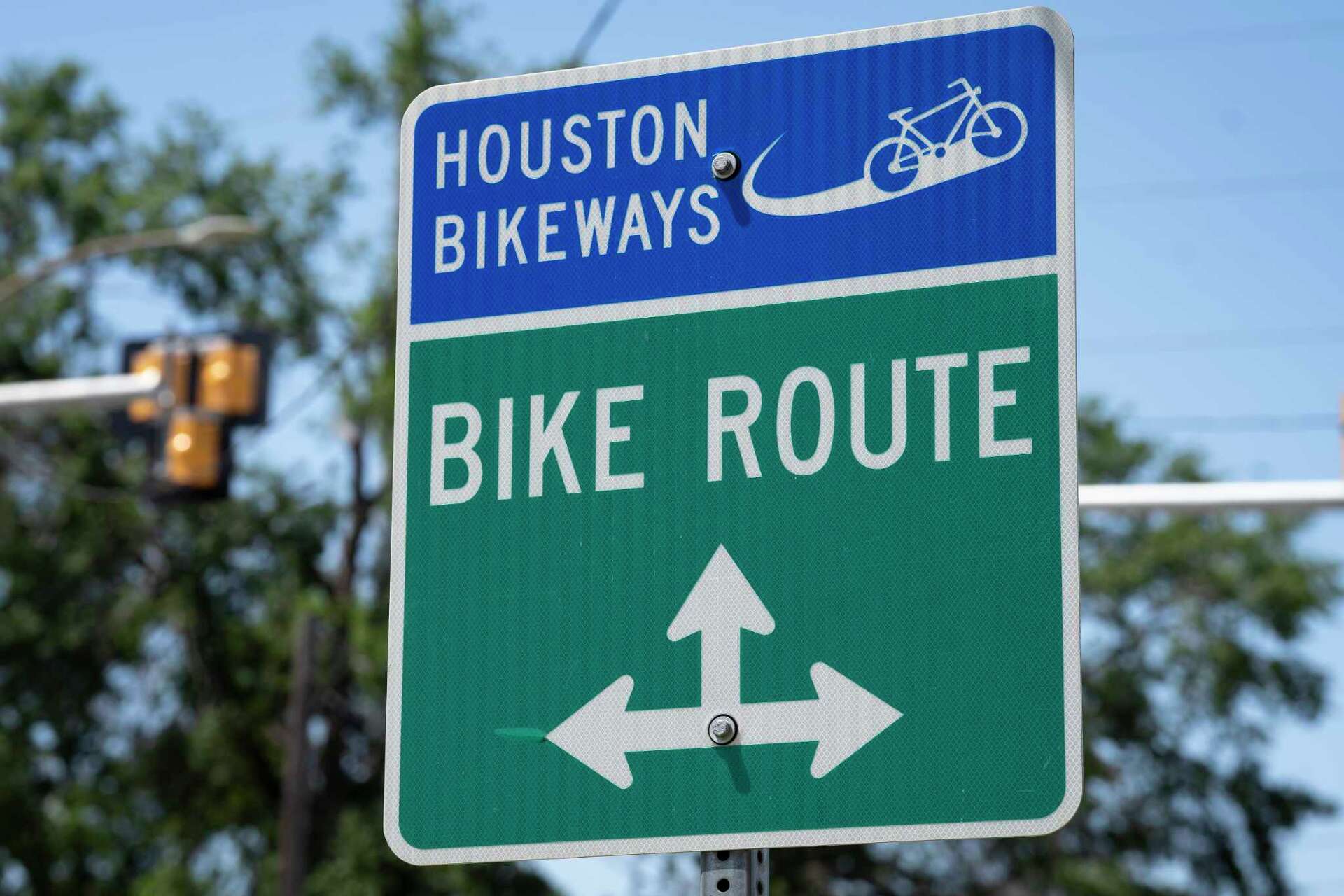 A street divided: 11th Street redesign sparks Heights debate