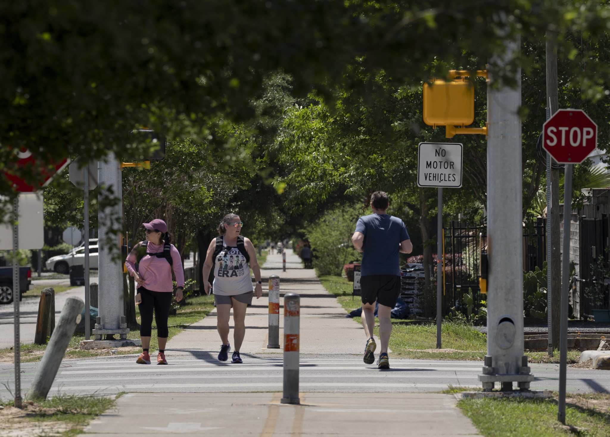 A street divided: 11th Street redesign sparks Heights debate