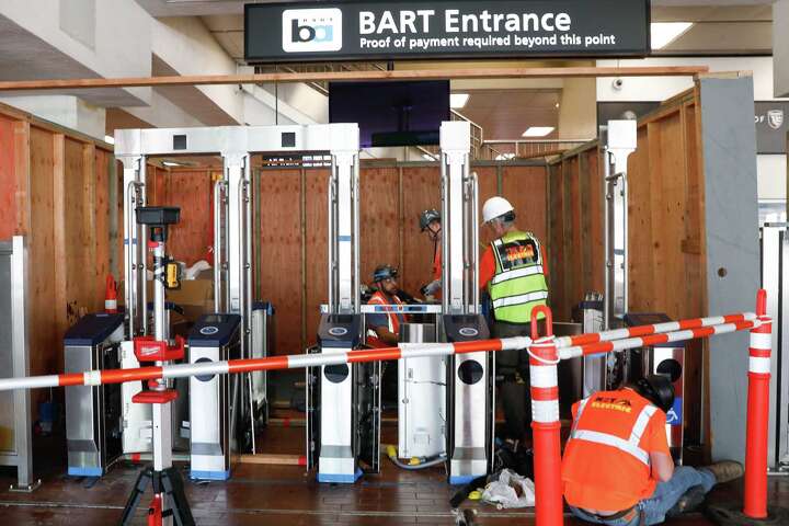 Do BART's new fare gates make riders feel more safe?