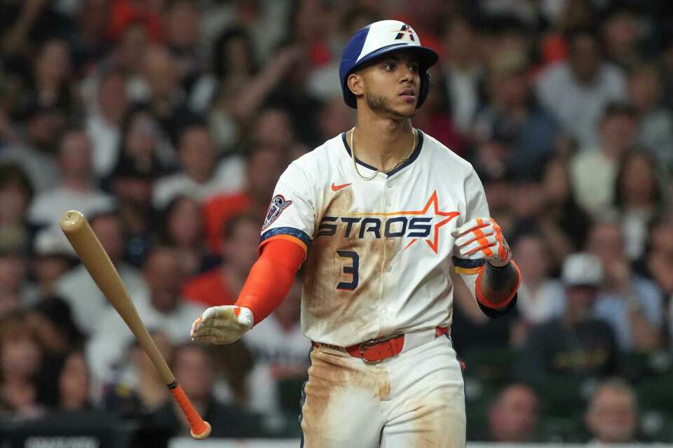 Astros' Jeremy Peña made changes in batting stance. How they've helped