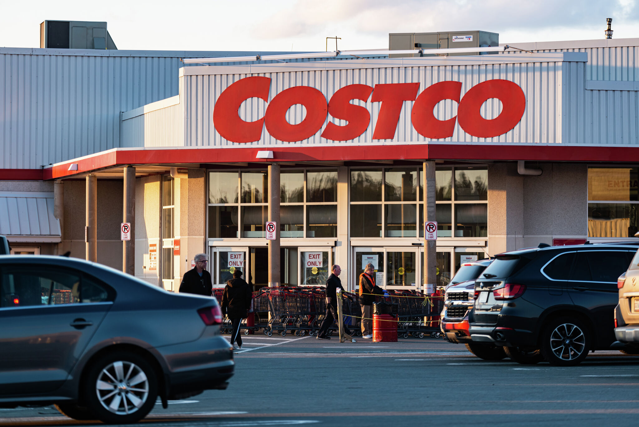 What is Costco Business Center? Texas has two locations.