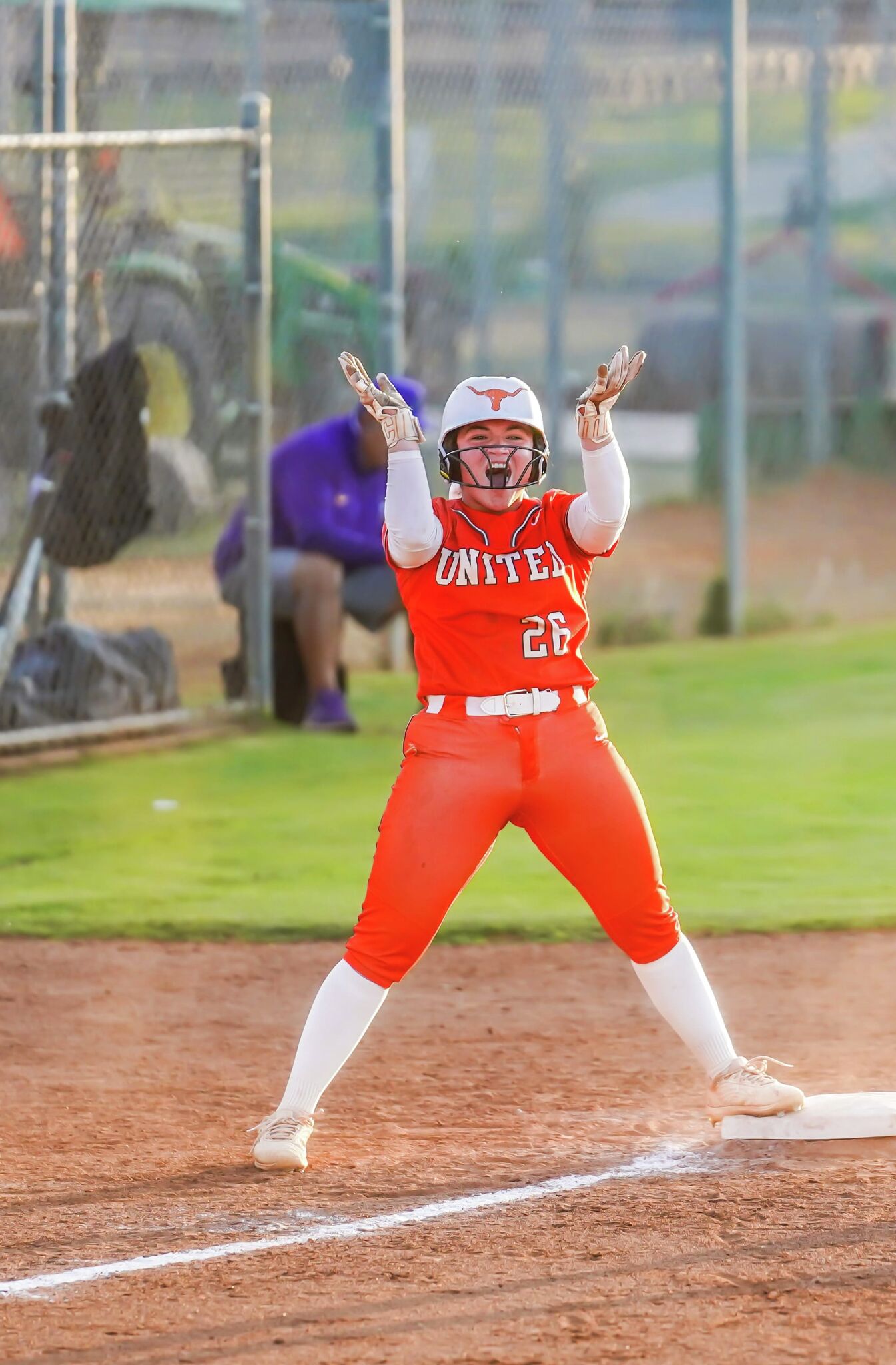 United Longhorns rally late in season to boost softball playoff hopes