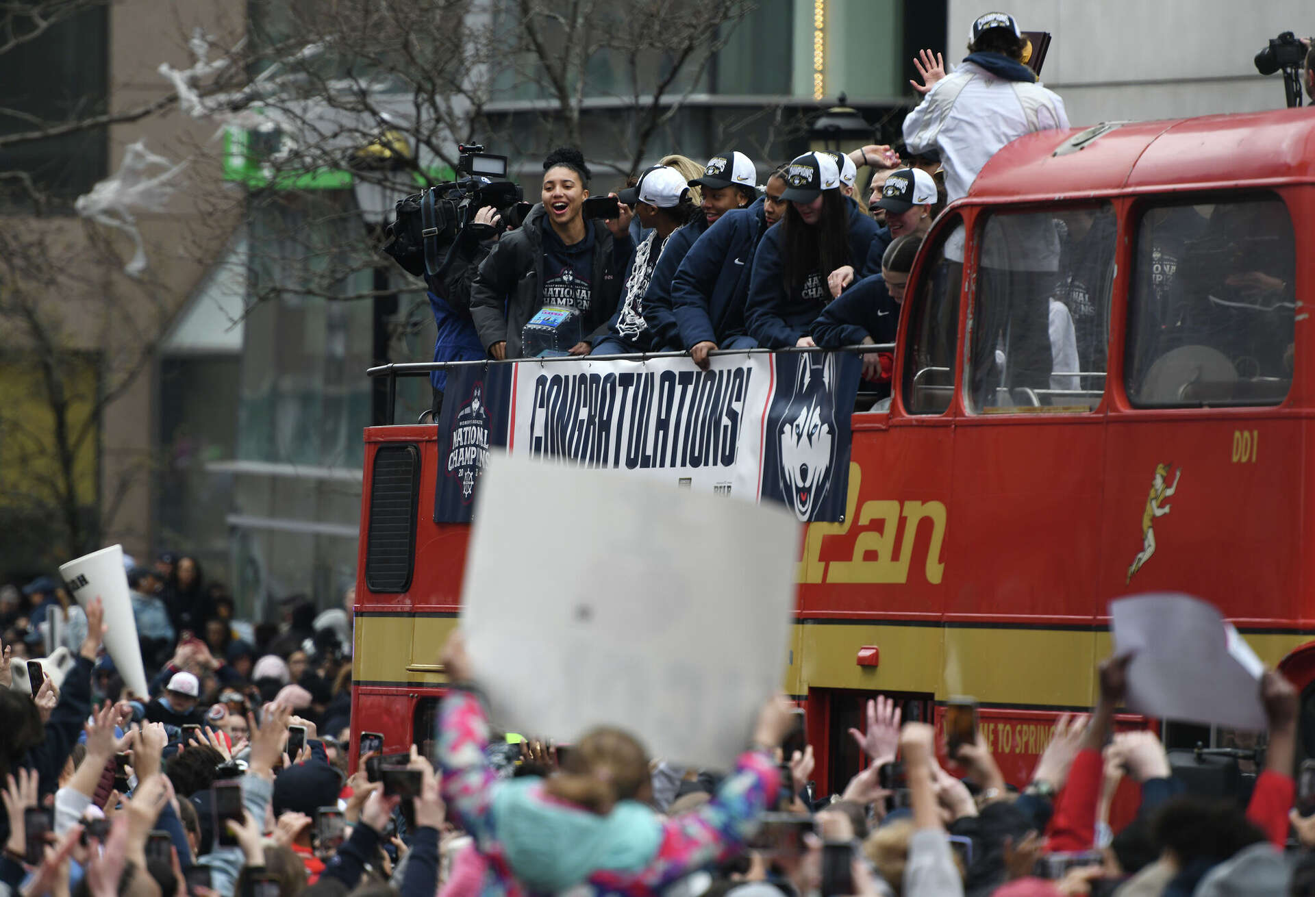 UConn women's basketball fans celebrate NCAA title with parade