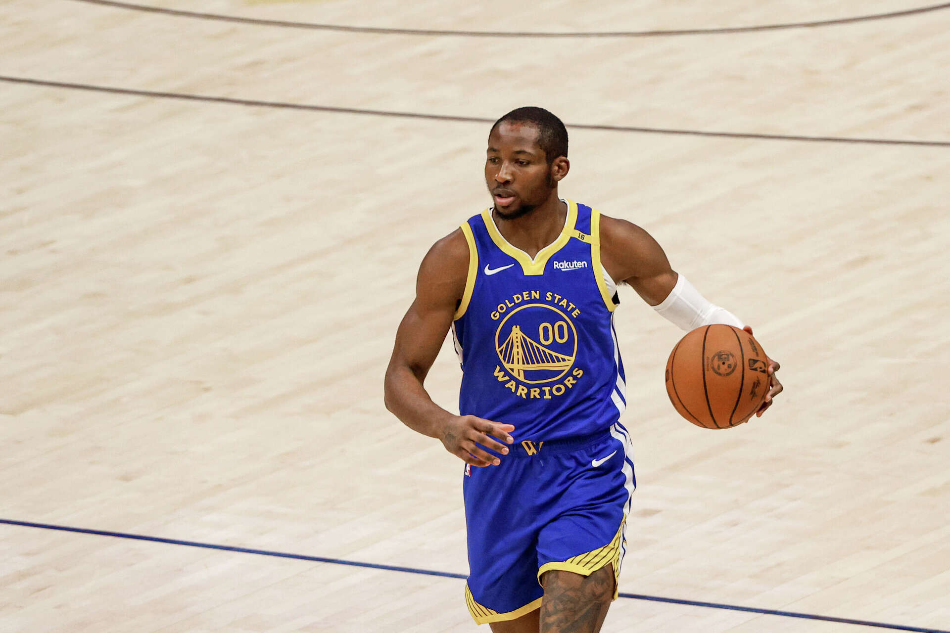Warriors’ Jonathan Kuminga benched in final game before playoffs
