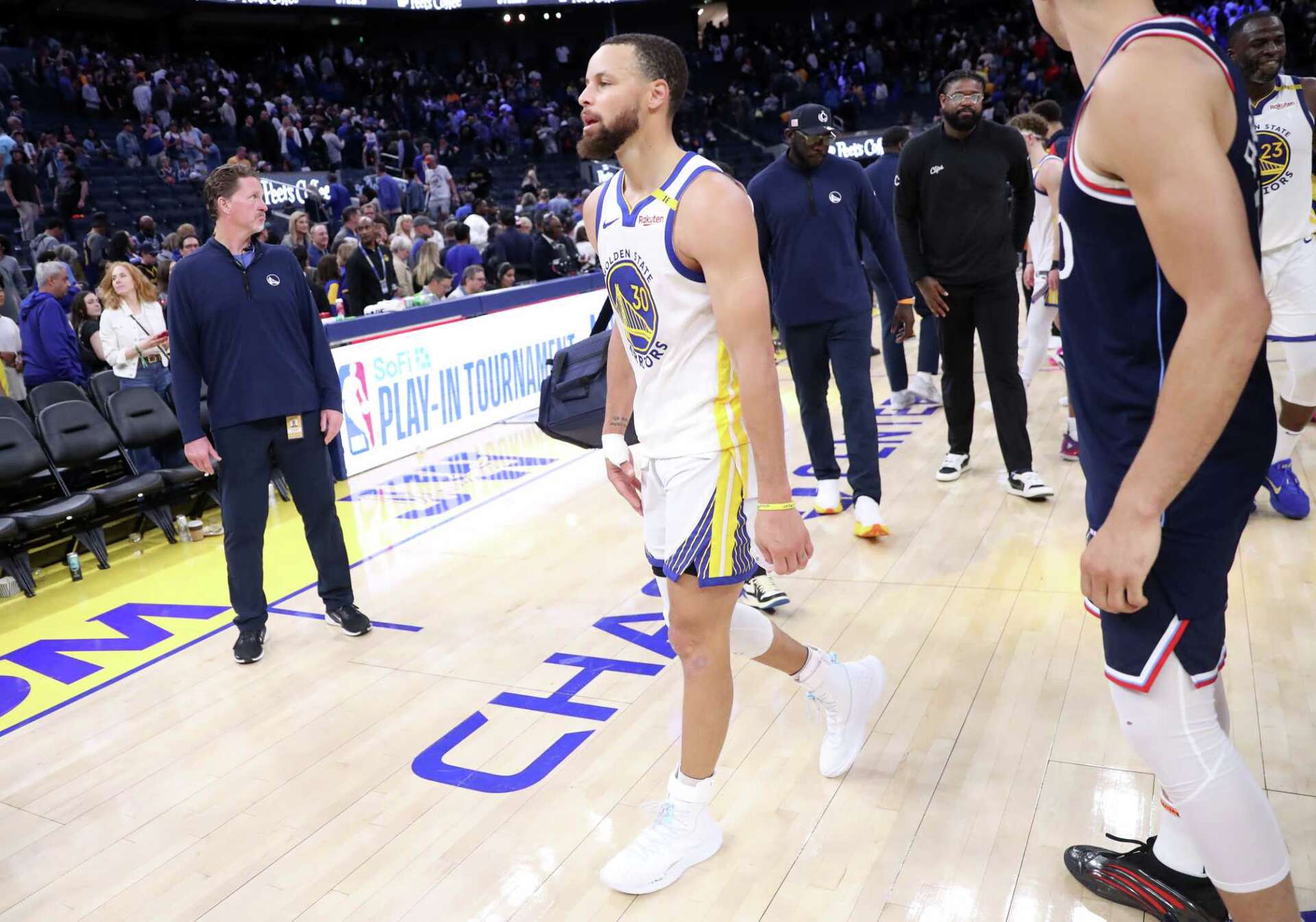 Warriors tumble into play-in tournament with overtime loss to Clippers