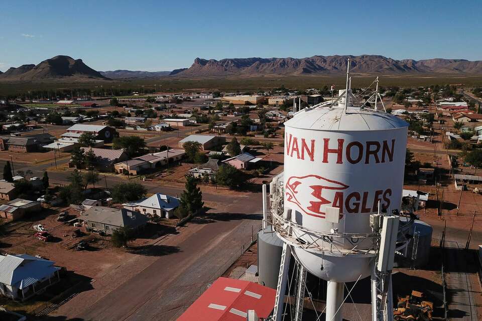 How West Texas town became home of Jeff Bezos' Blue Origin