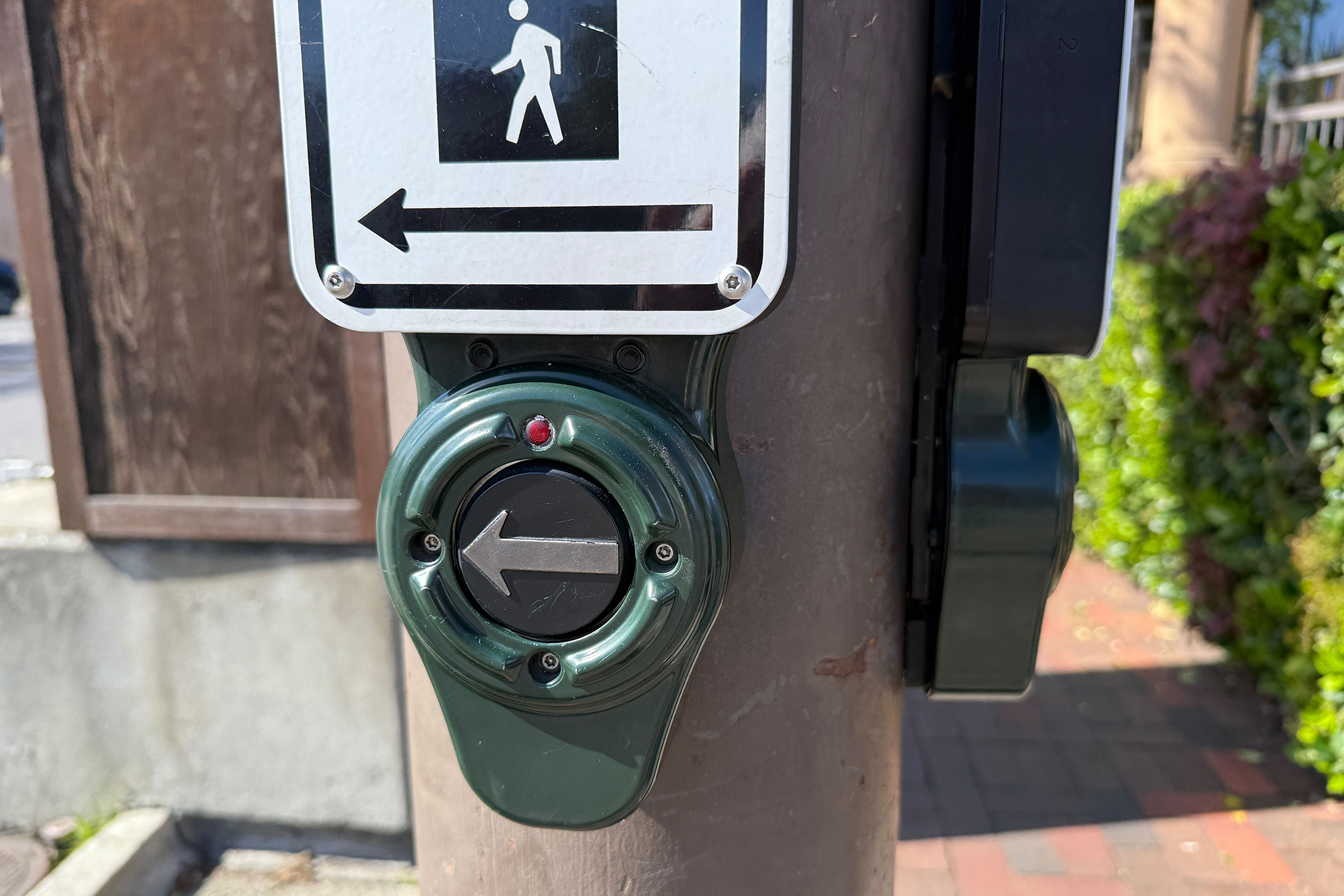 Hacked crosswalks in Bay Area play deepfake-style audio from tech CEOs