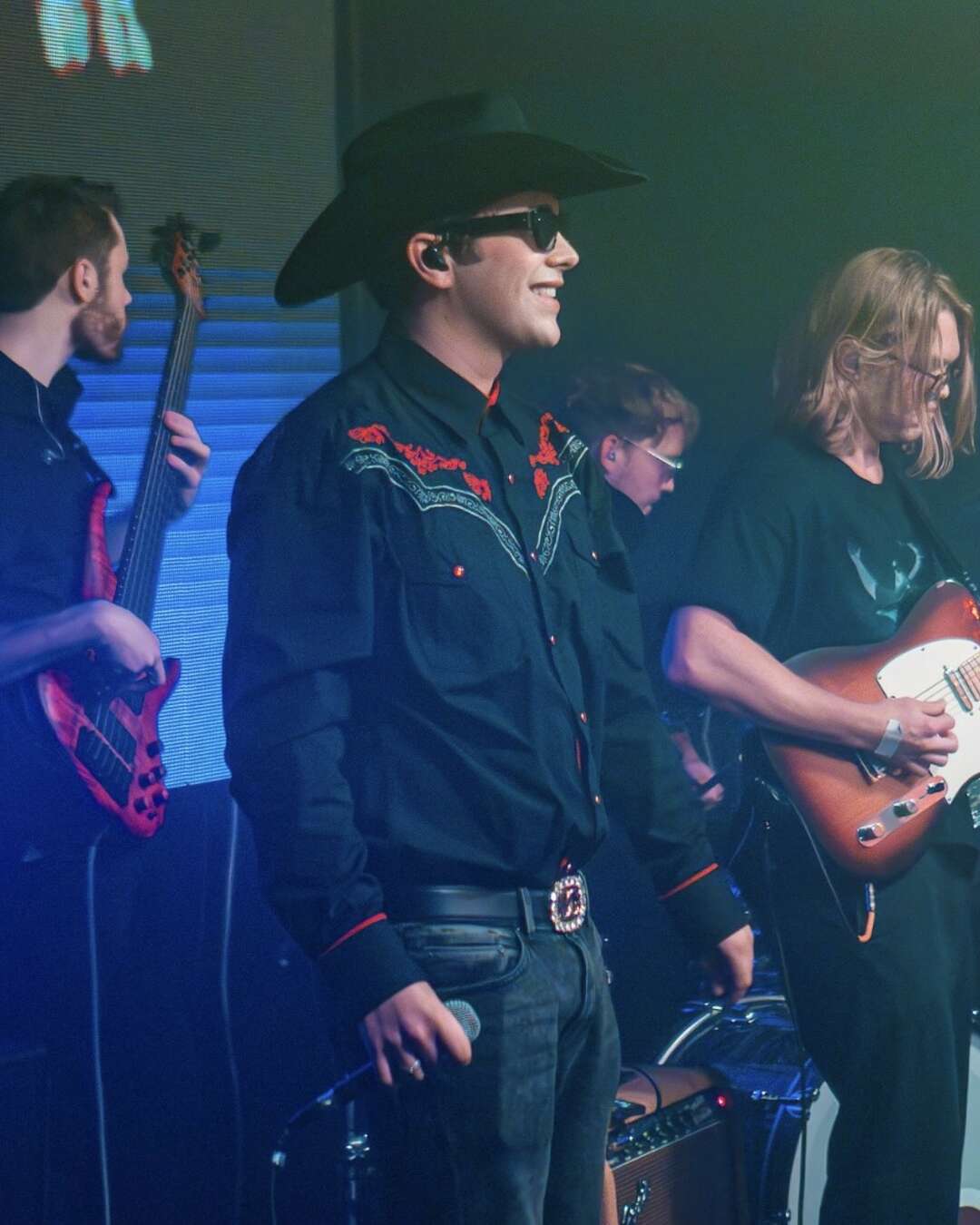 Austin Mahone takes his Texas-born roots to Nashville