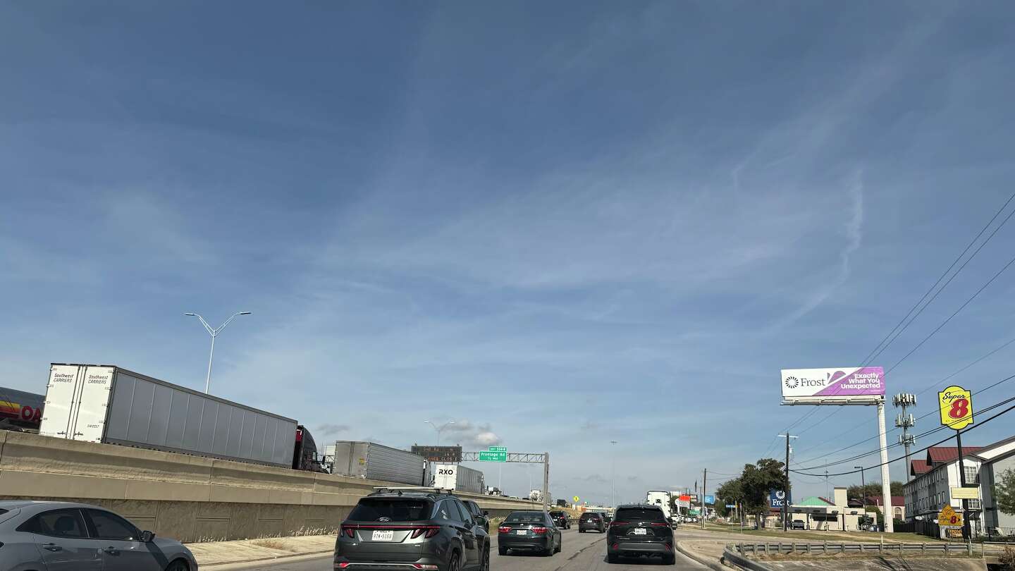 Ramp on I-10 to Loop 1604 permanently closes in San Antonio