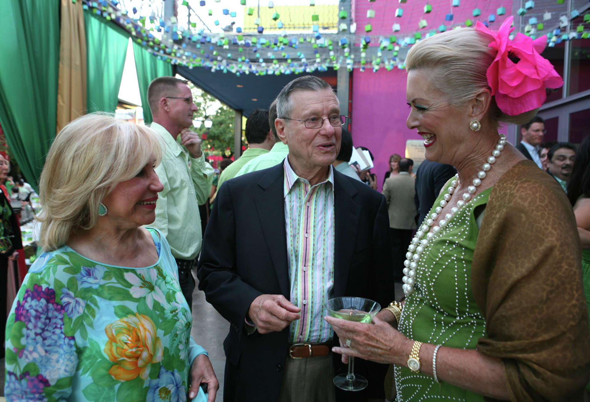 Feud erupts over fortune amassed by San Antonio businessman