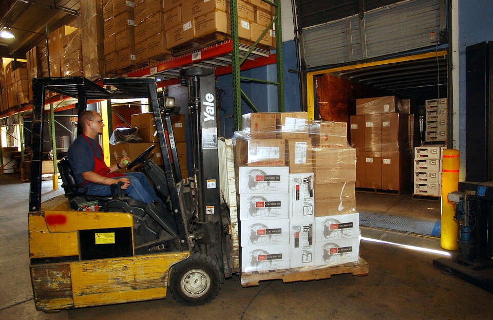 Feud erupts over fortune amassed by San Antonio businessman