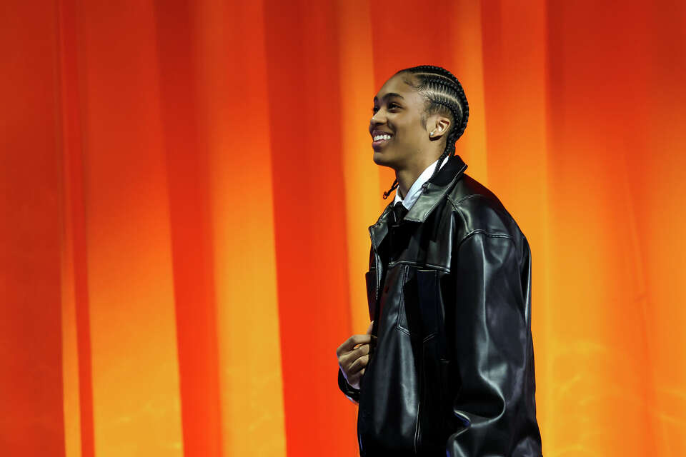 UConn's Kaitlyn Chen, Aubrey Griffin selected in WNBA Draft