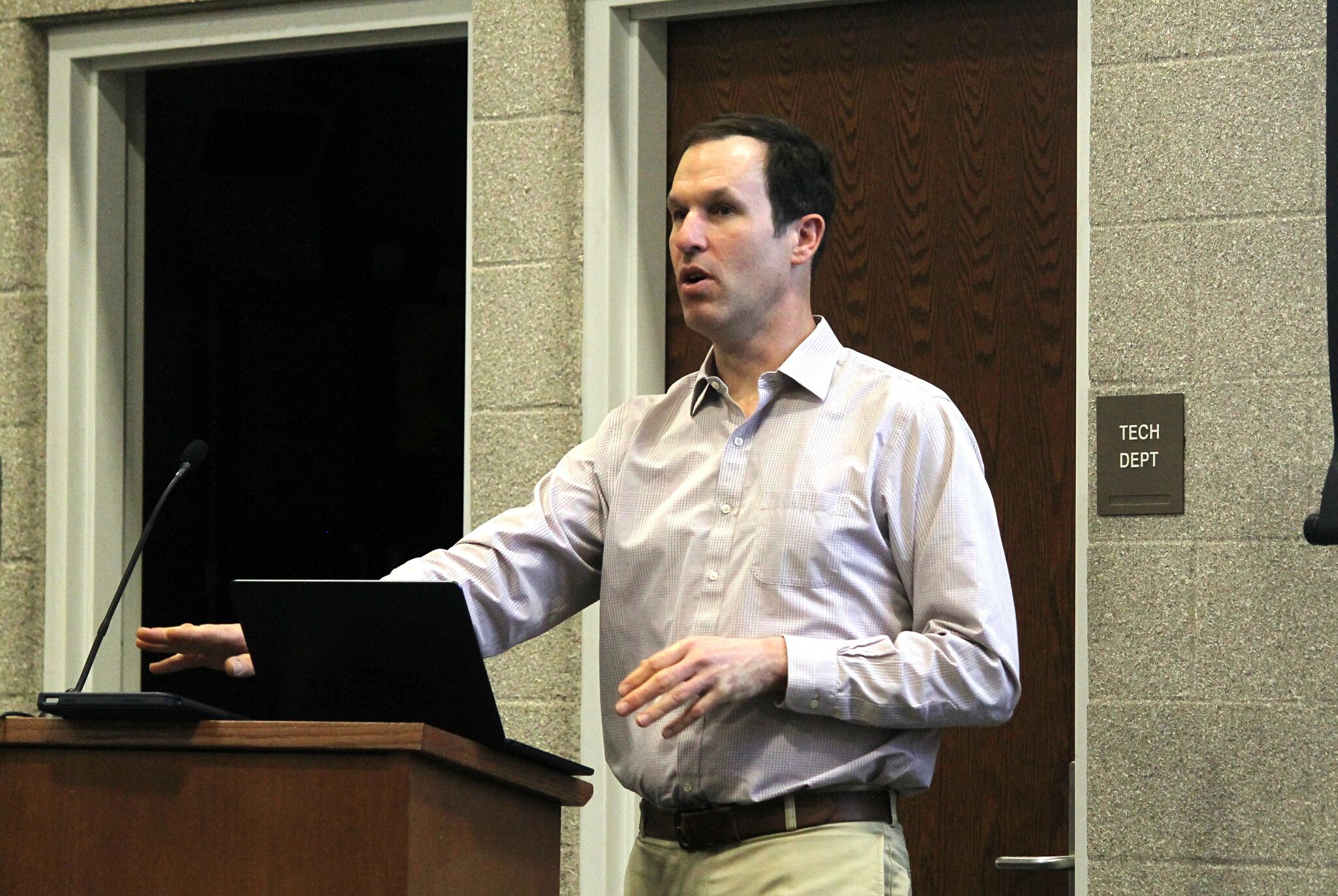 MAPS school board approves $512,779 tech purchase