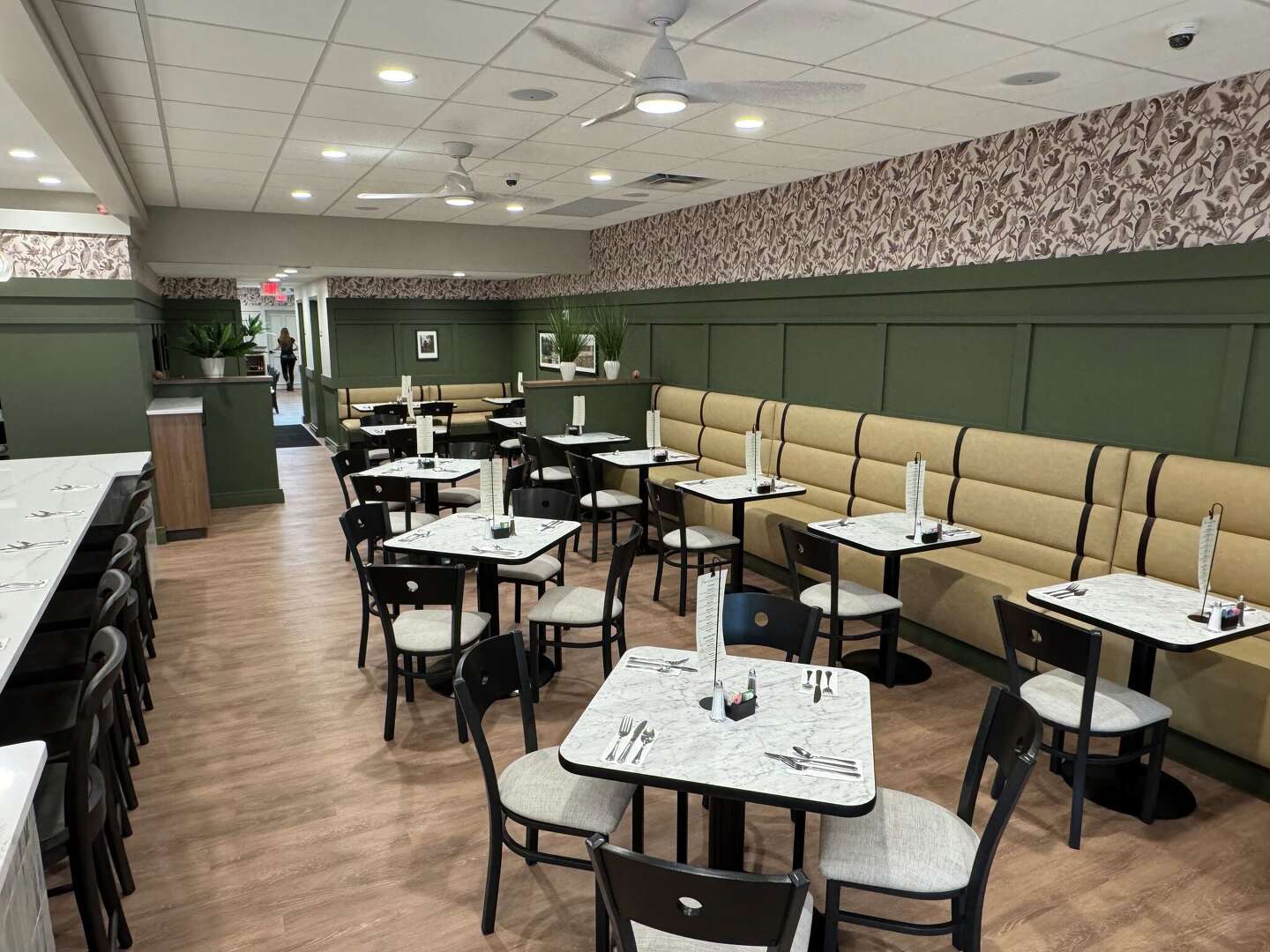 First look: the remodeled Peaches Cafe in Stuyesant Plaza