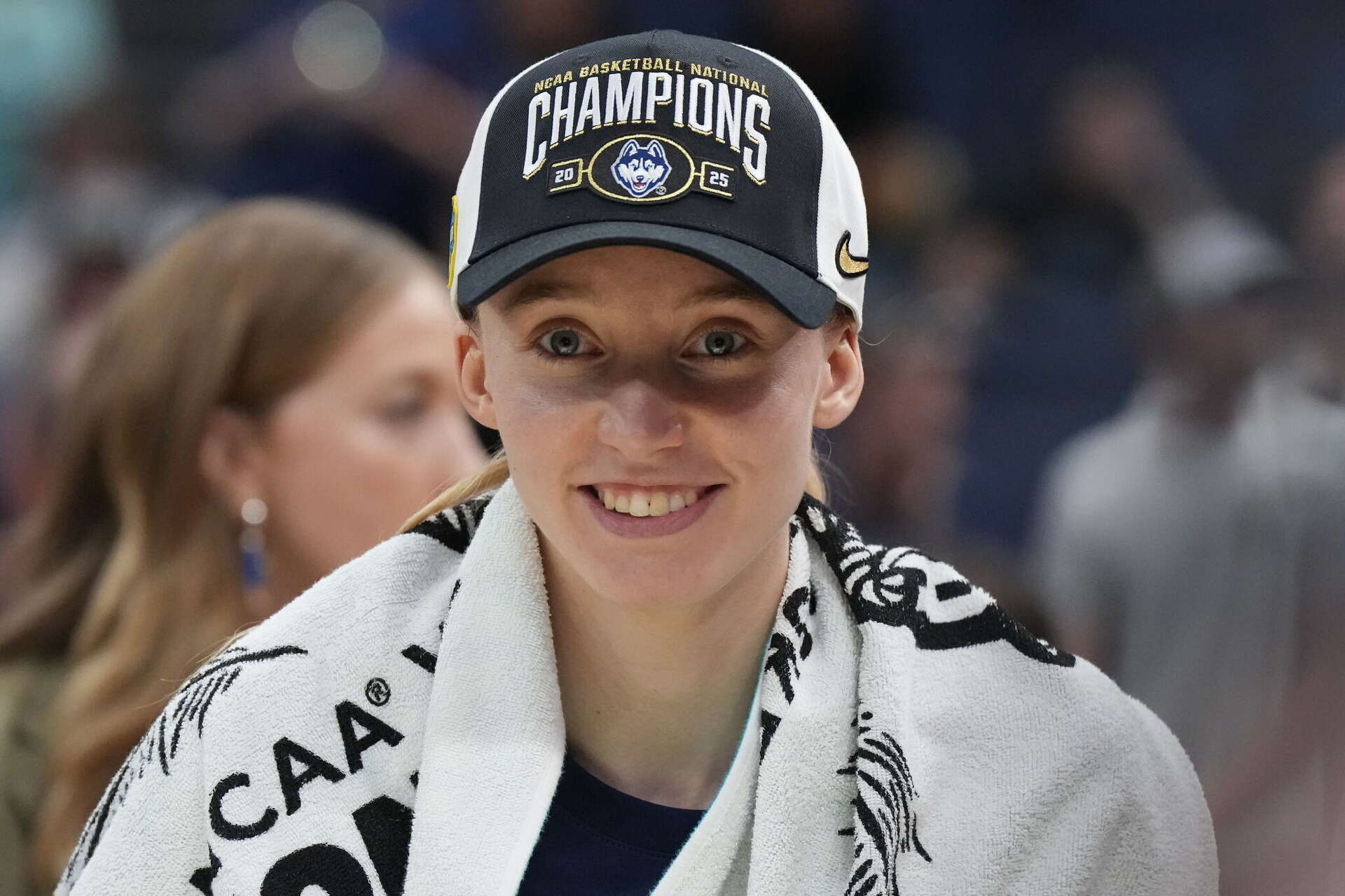 UConn's Paige Bueckers will have hometown named for her