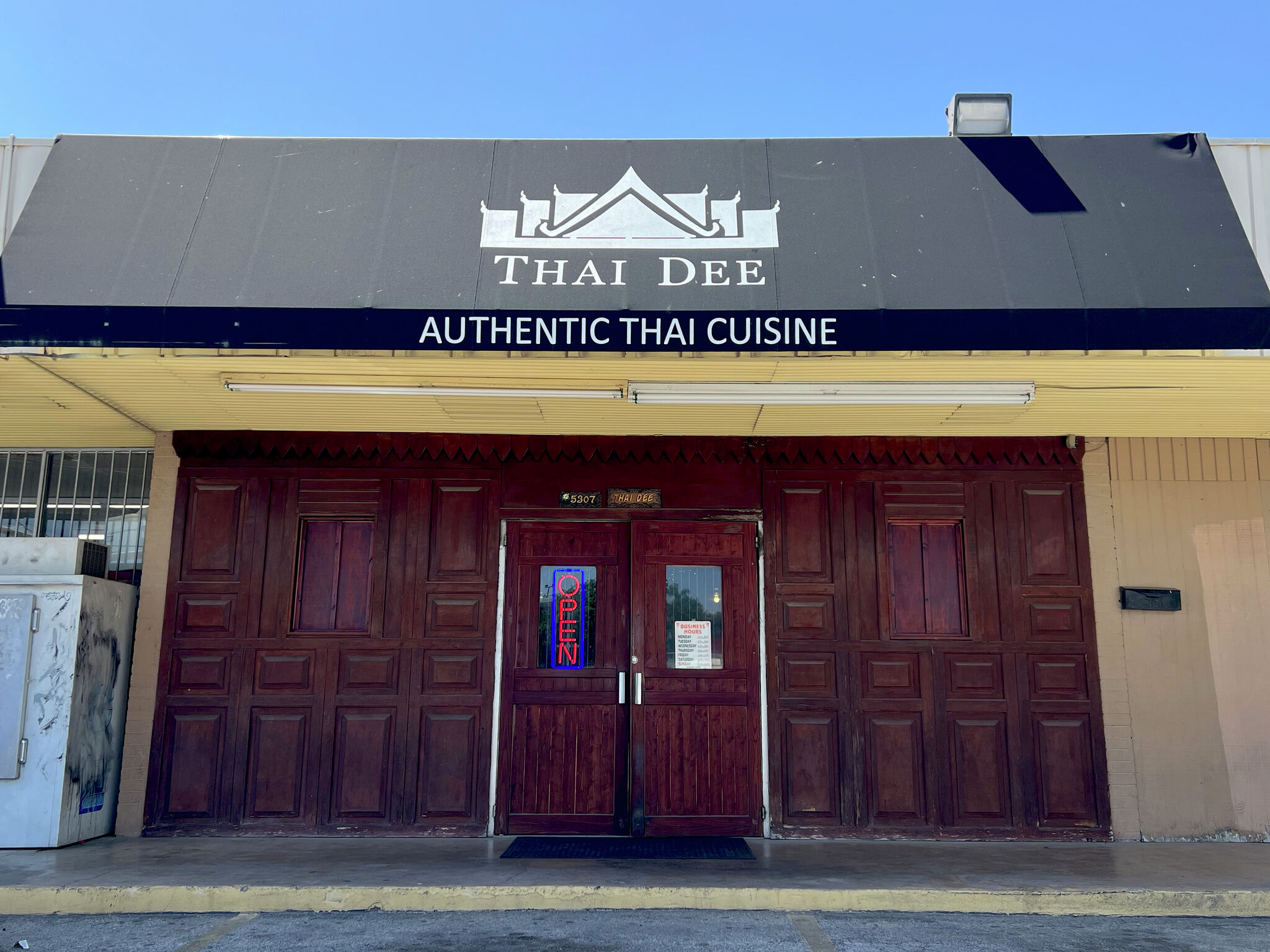Thai Dee restaurant temporarily closes for family emergency