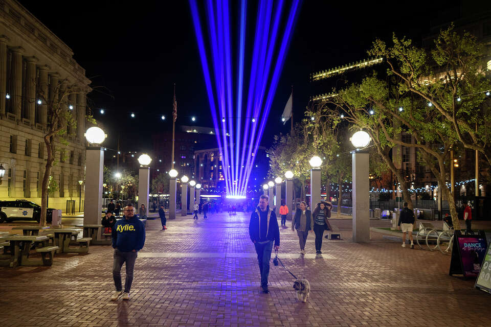 Giant laser beams shoot across San Francisco in a first for City Hall